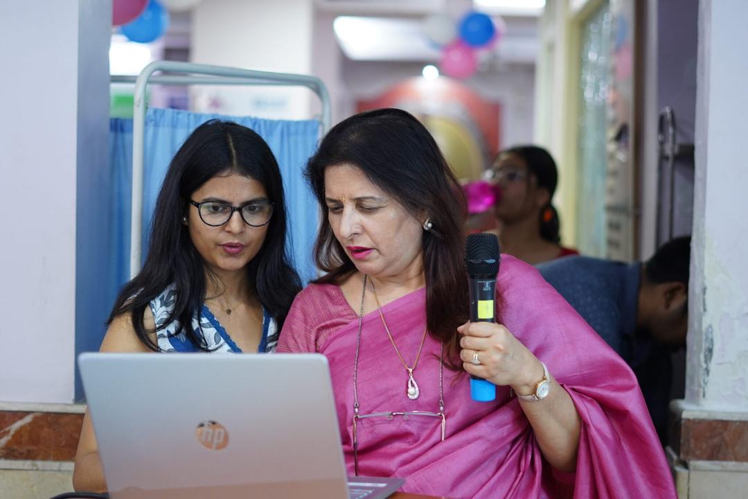 Best IVF Doctor in Gurgaon - Dr. Neeru Thakral